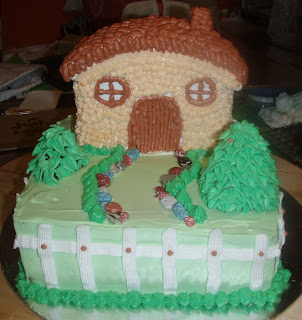 Bake-A-Story: 3-D House Cake