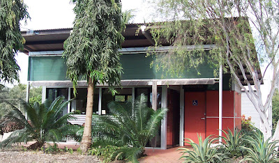 Bouillou et Boinboin dans le trou du cul de la France!: TROPPO architects