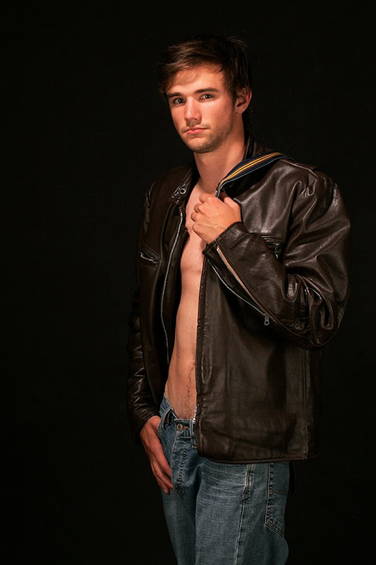 No shirt, no tie, no problem...