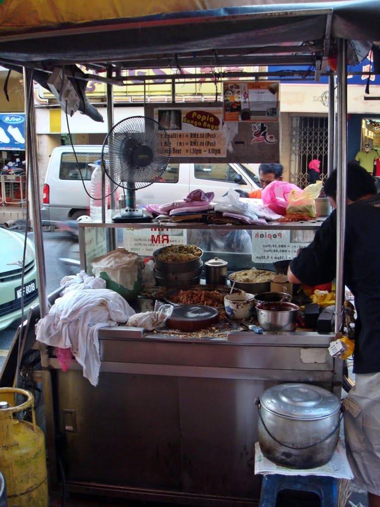 MiSs PipO: One Day Trip to Malacca - Popia Bunga Raya