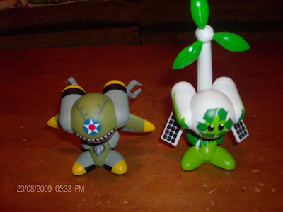 U.B. Funkeys, Bionicle, an' stuff: Paradox Green Funkey Review!(part 1)