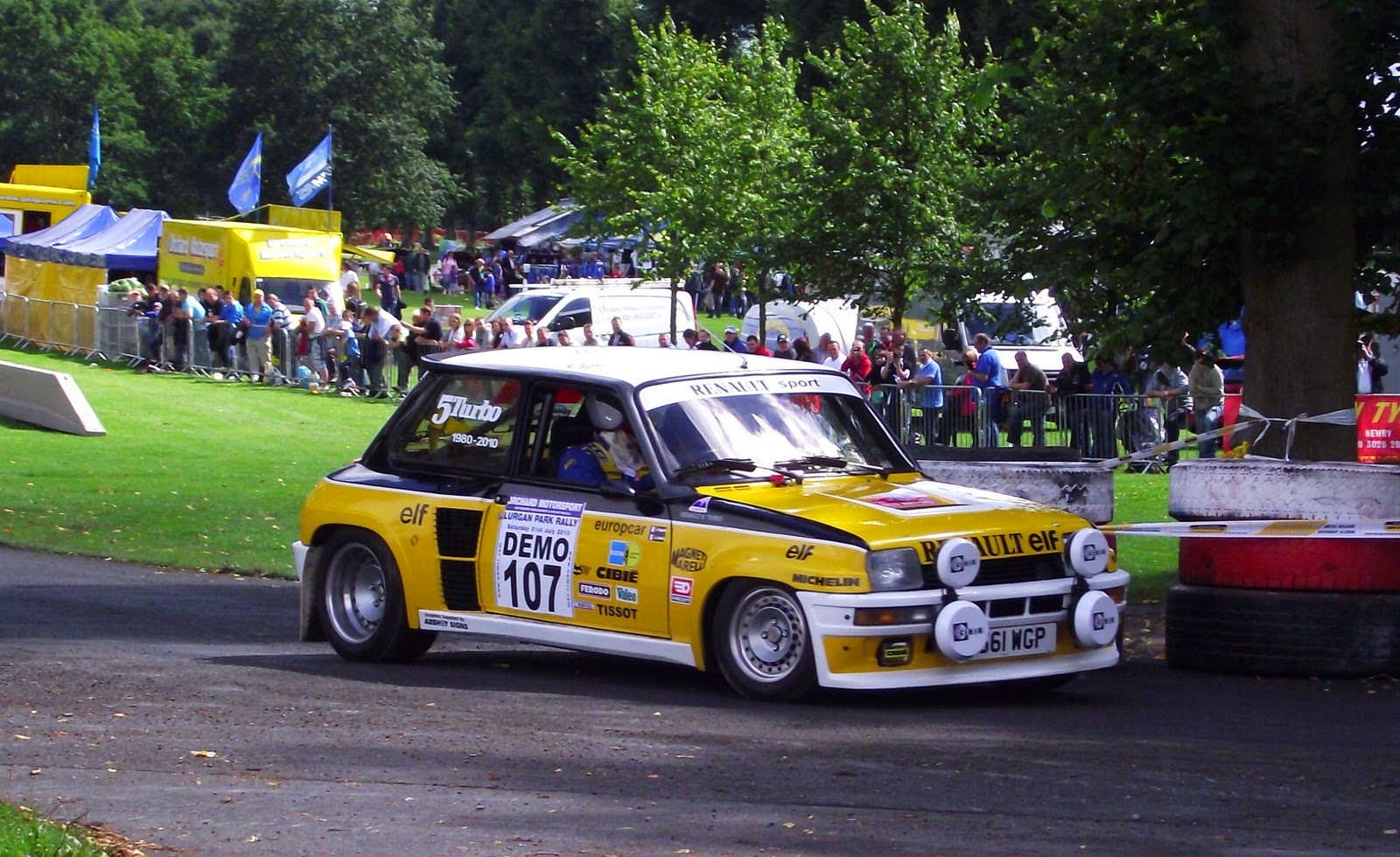 trololo blogg: Rs5 Wallpaper 1280 X 1024