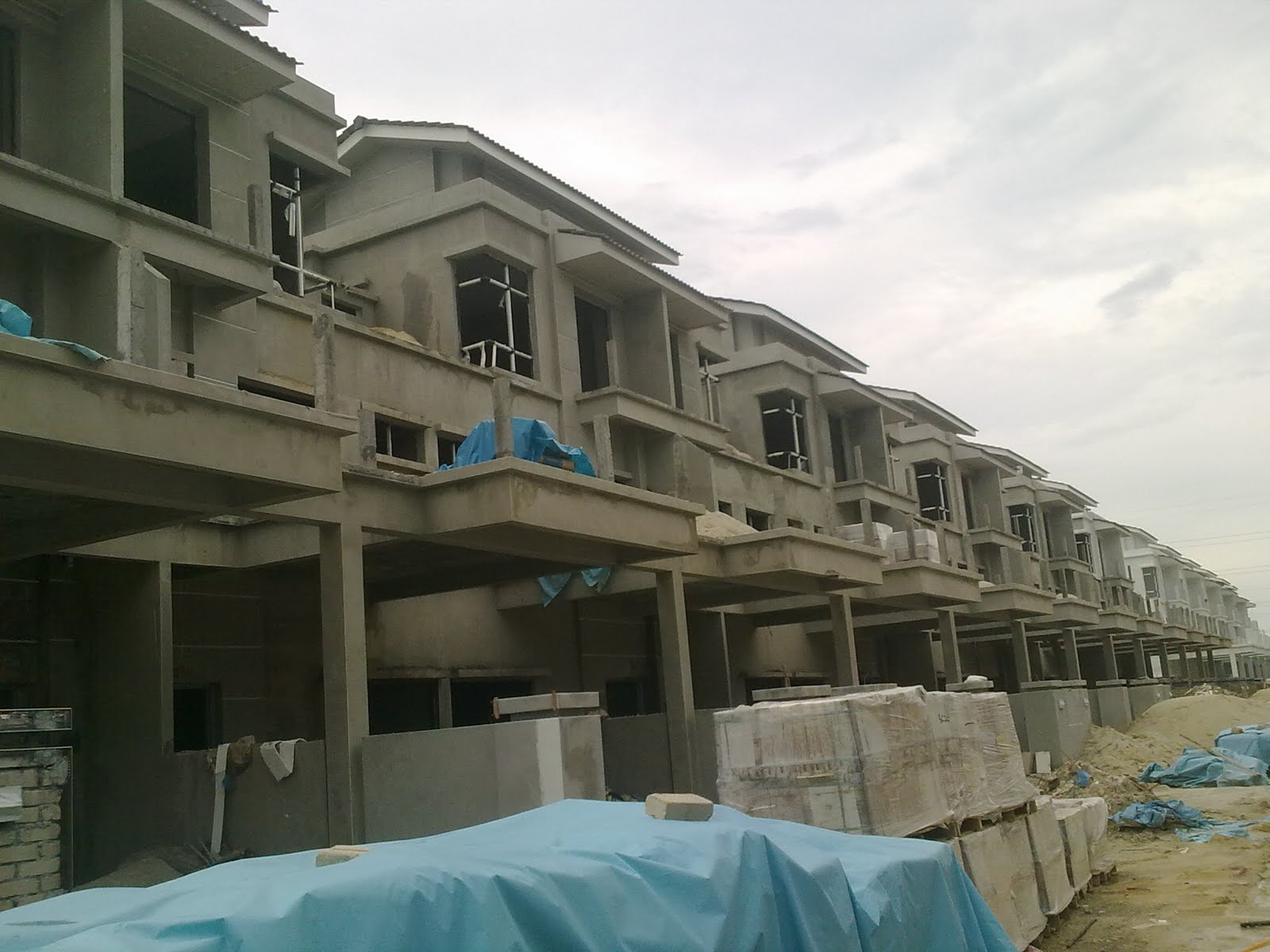 The Propertizer: New Pictures of Casa Perdana!