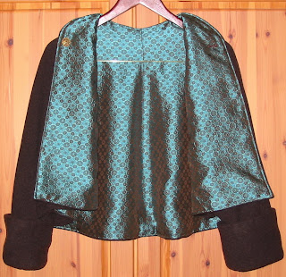 Hungry Zombie Couture: Vogue 2934 - Re-released Retro Goodness