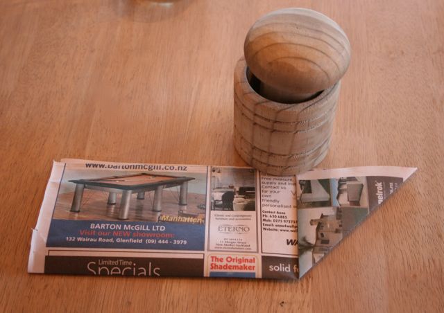 Our Wee Farm: How to make a paper pot!