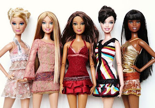 Barbie Shop: Barbie's Family & Friends