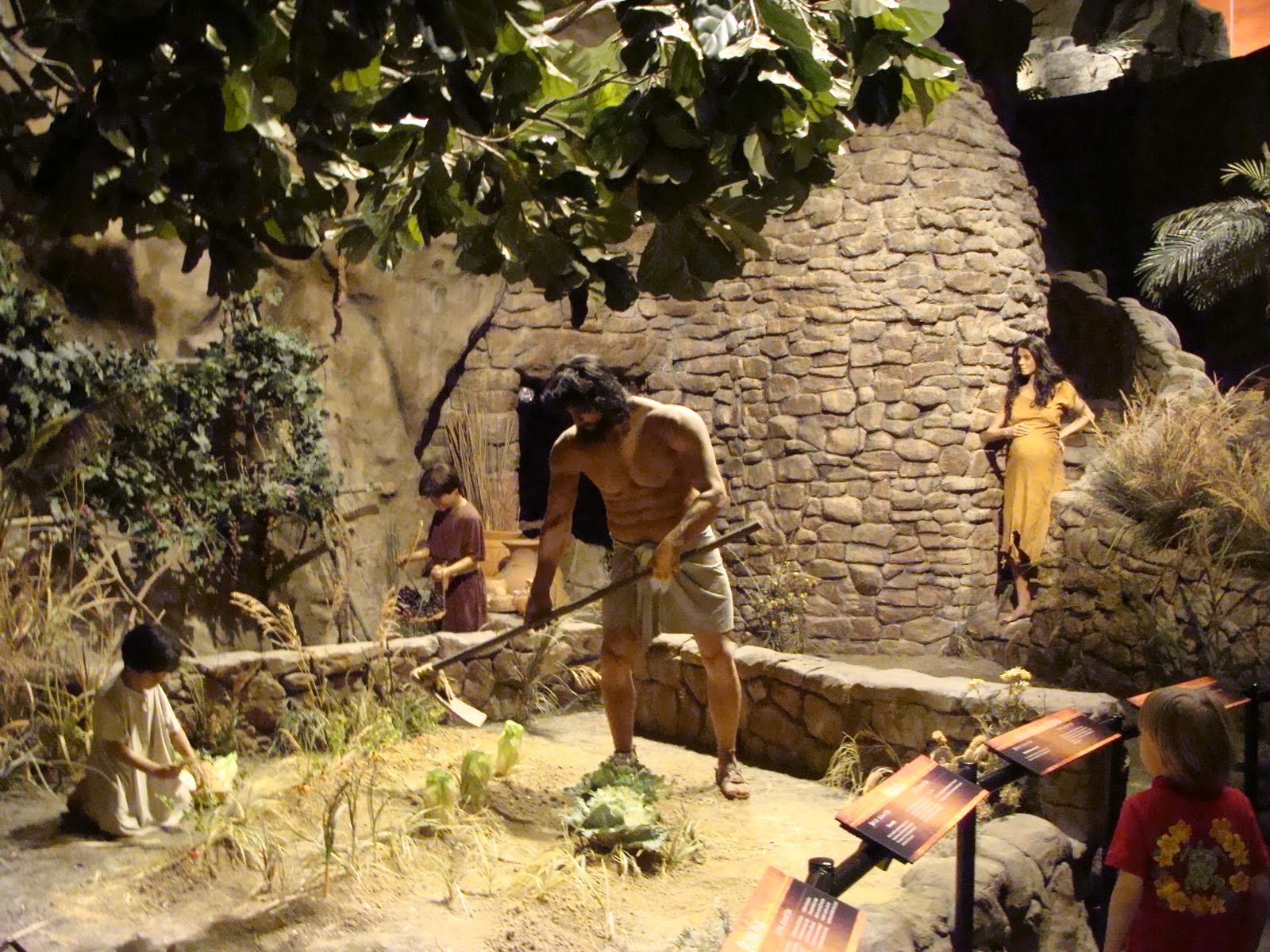 Adventurez in ChildRearing: The Creation Museum- KY