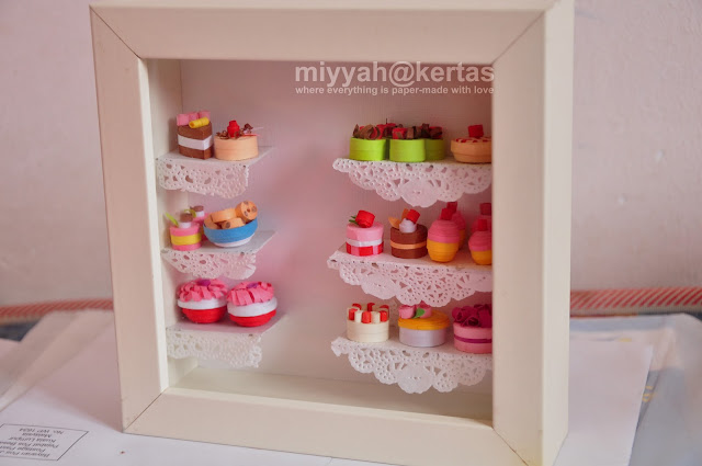 Miyyah@Kertas: On Display