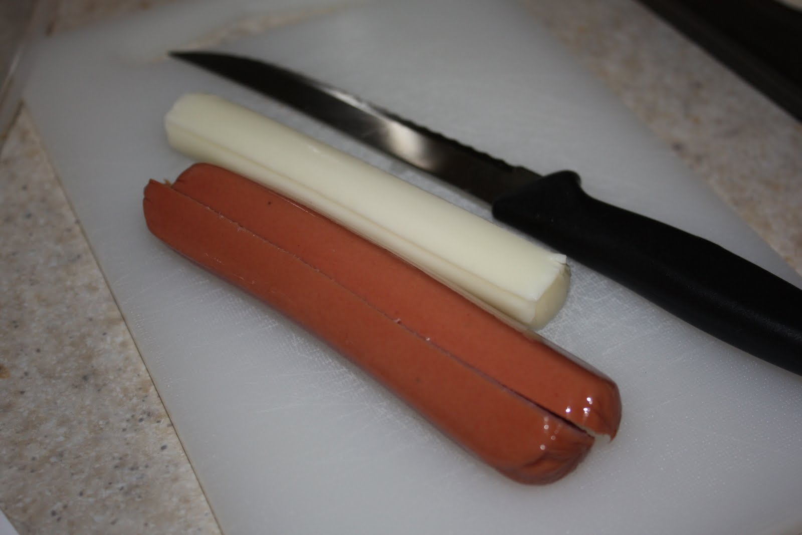 The Everydayness of being Mert: The Hot Dog Wrap