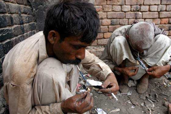 consecuencias del consumo de drogas: BASUCO