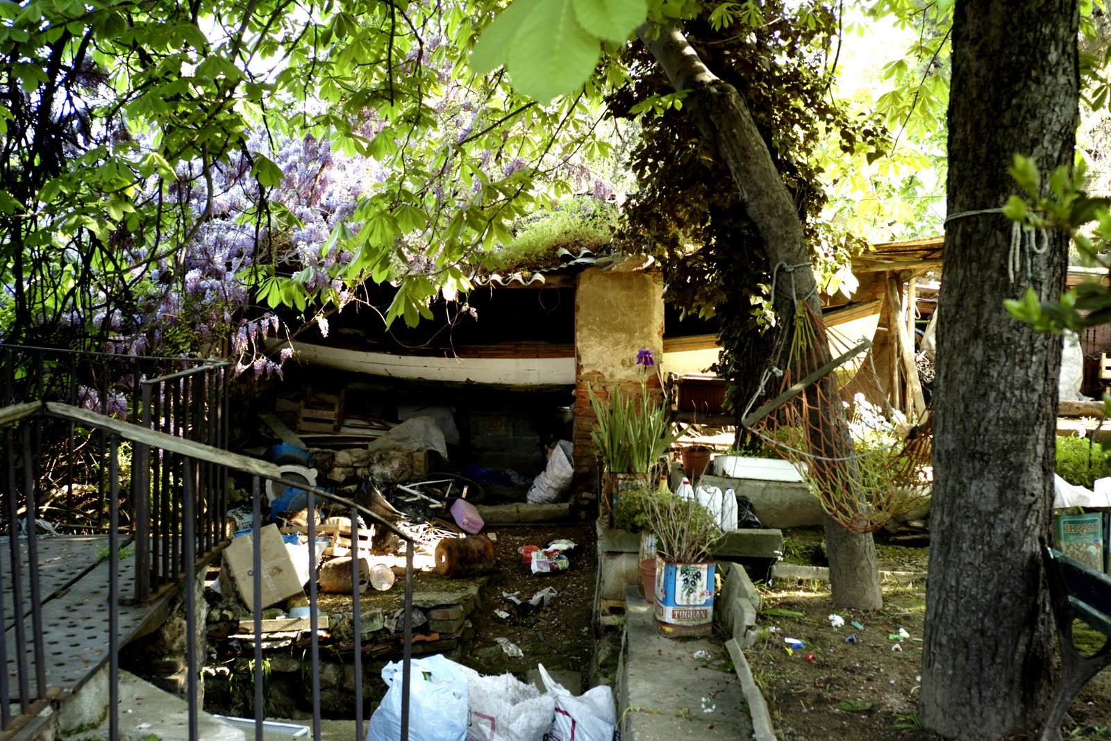 THE ISTANBUL DIARY: 01/04/2010 - 01/05/2010