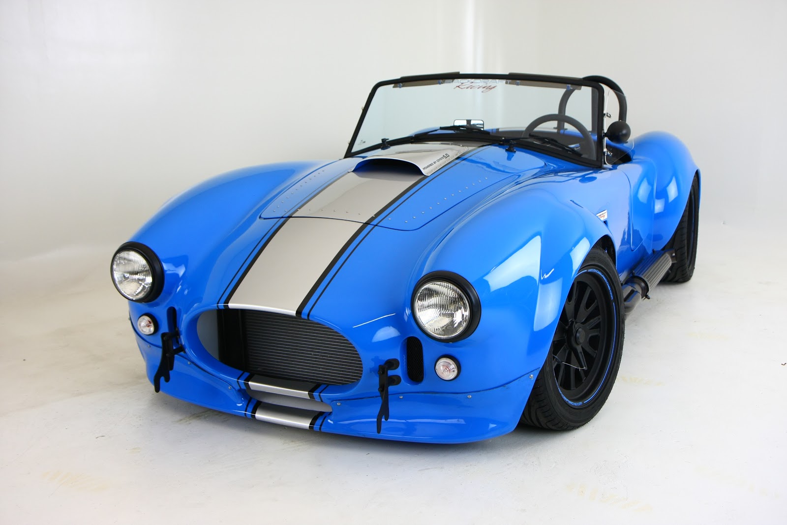 Backdraft Racing: Grabber Blue - Coyote 5.0