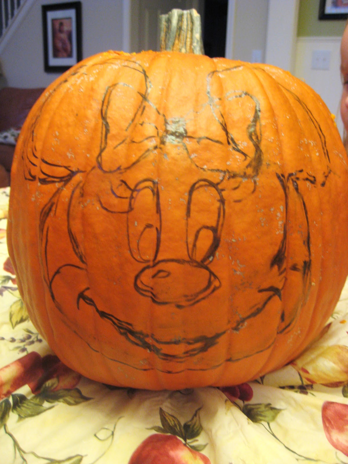 Savvy Chic Home: Disney Pumpkins