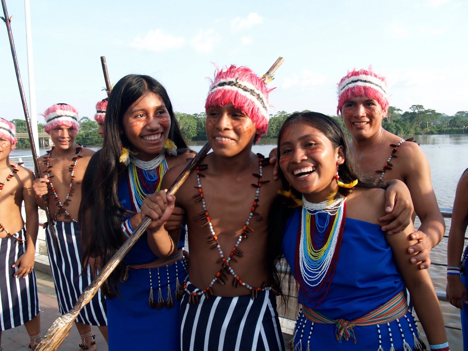 El Vocero Amazónico: El Coca avanza a paso firme