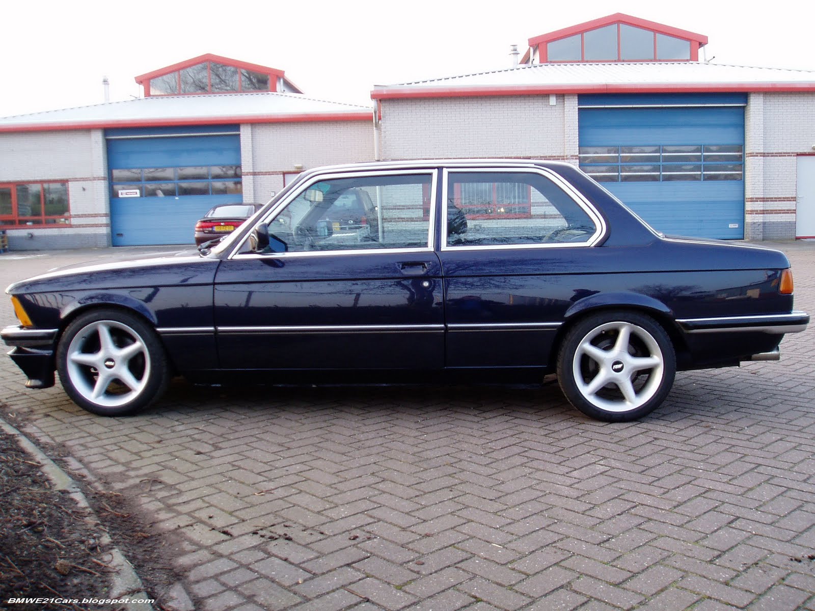 BMW E21 CARS: BMW E21