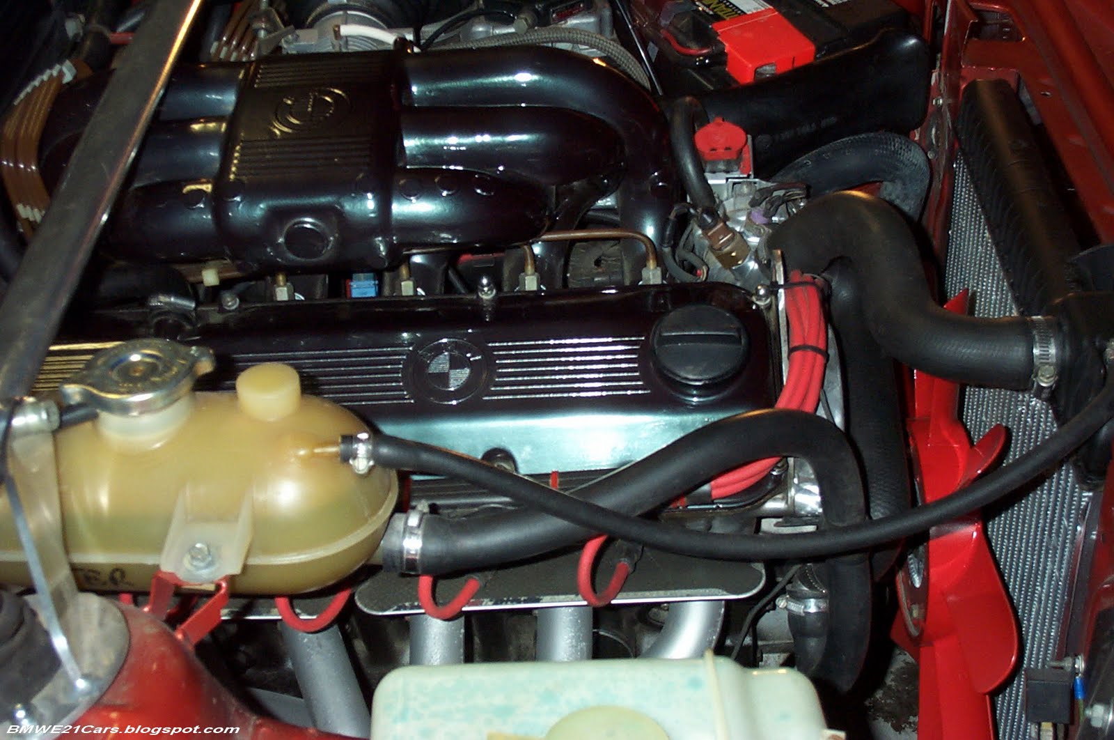 BMW E21 CARS: E21 323i with 2.8L engine