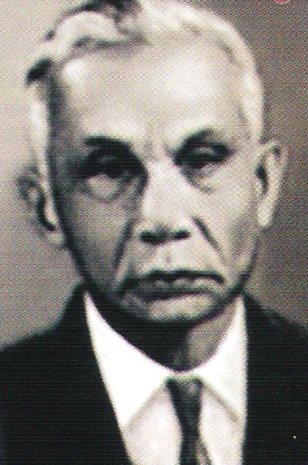 SOSRODJOYO (The Founder of SOSTRO Tea Bottle) - Indonesian Famous People