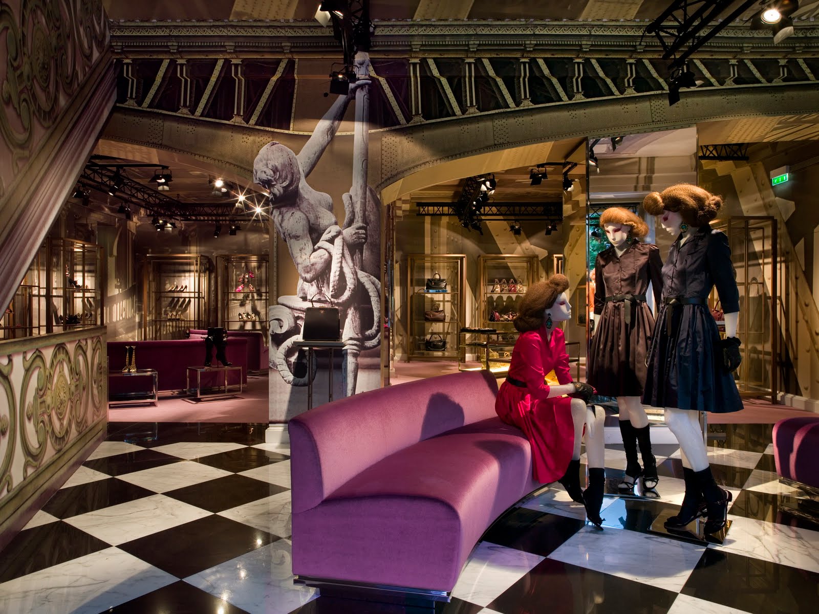 LFIE: Prada Architecture