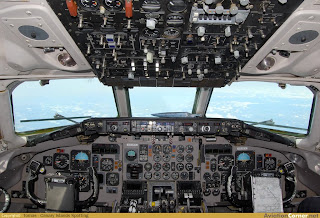 Aviation and simulation: Md 83 Spanair