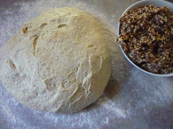 exorphin junkie: Everyday Bread #49 - Boiled Whole Grains Bread