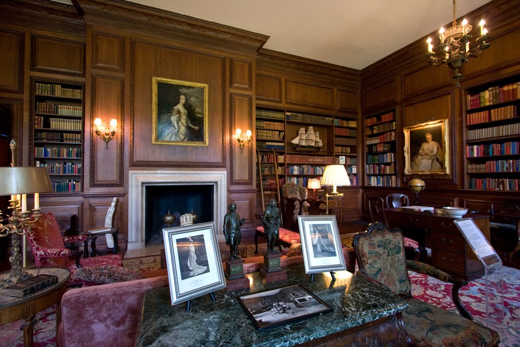 AVCR8TEUR'S PHOTO BLOG: Filoli's Interior