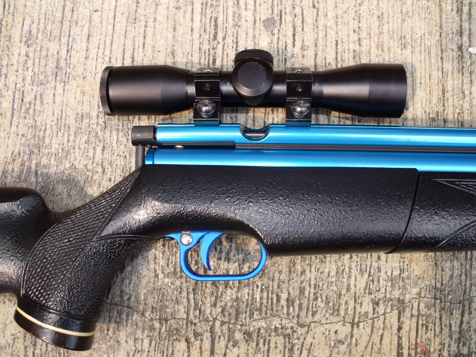 SENAPAN ANGIN SEKEN - BARU: SHARP ACE DELUXE