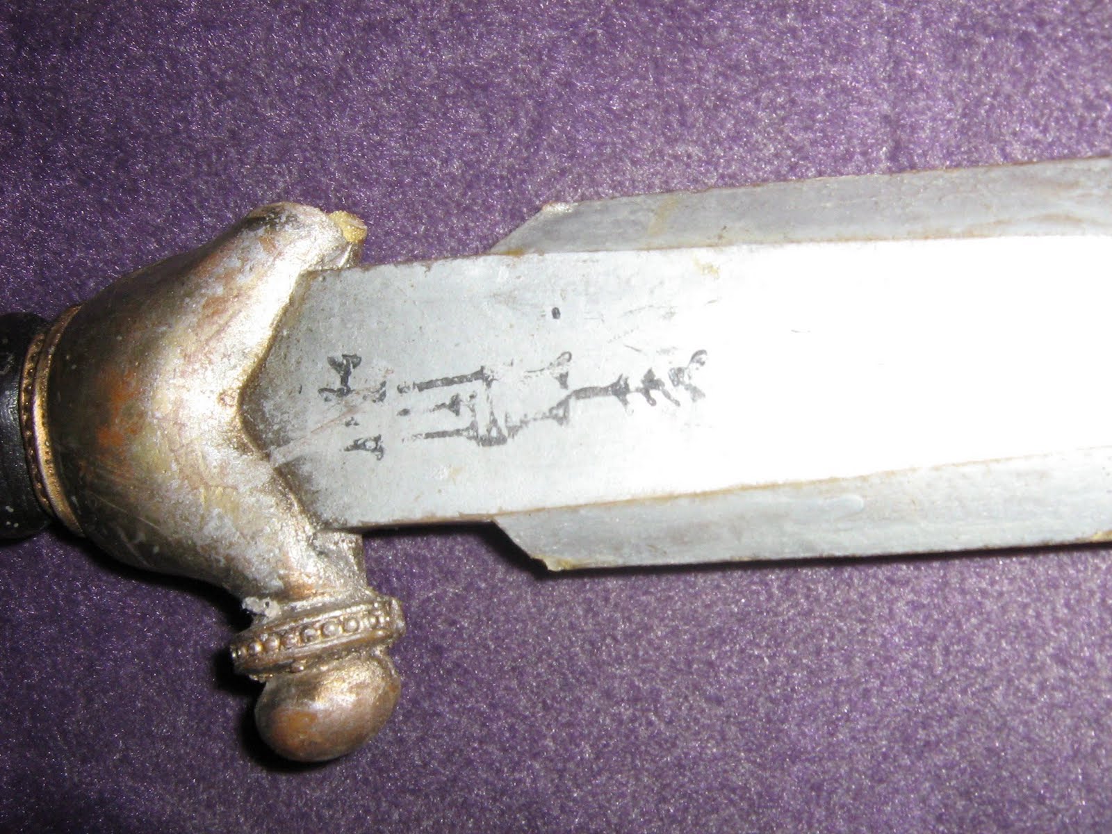 Swords and Sandals: Sumerian Sword from "Faith," "Descent" and ...