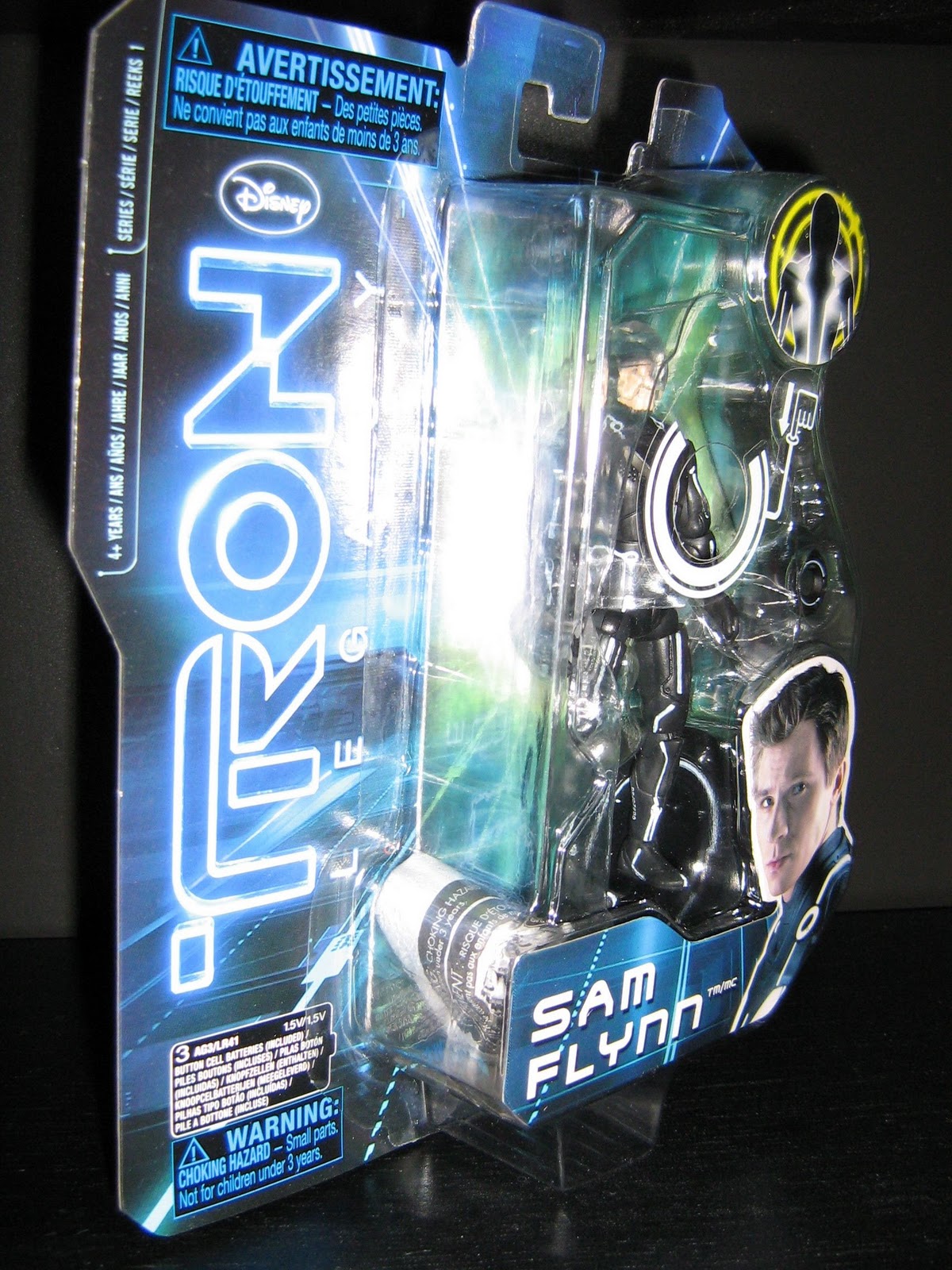 Tron: De-Rezzed: Sam Flynn Core Figure