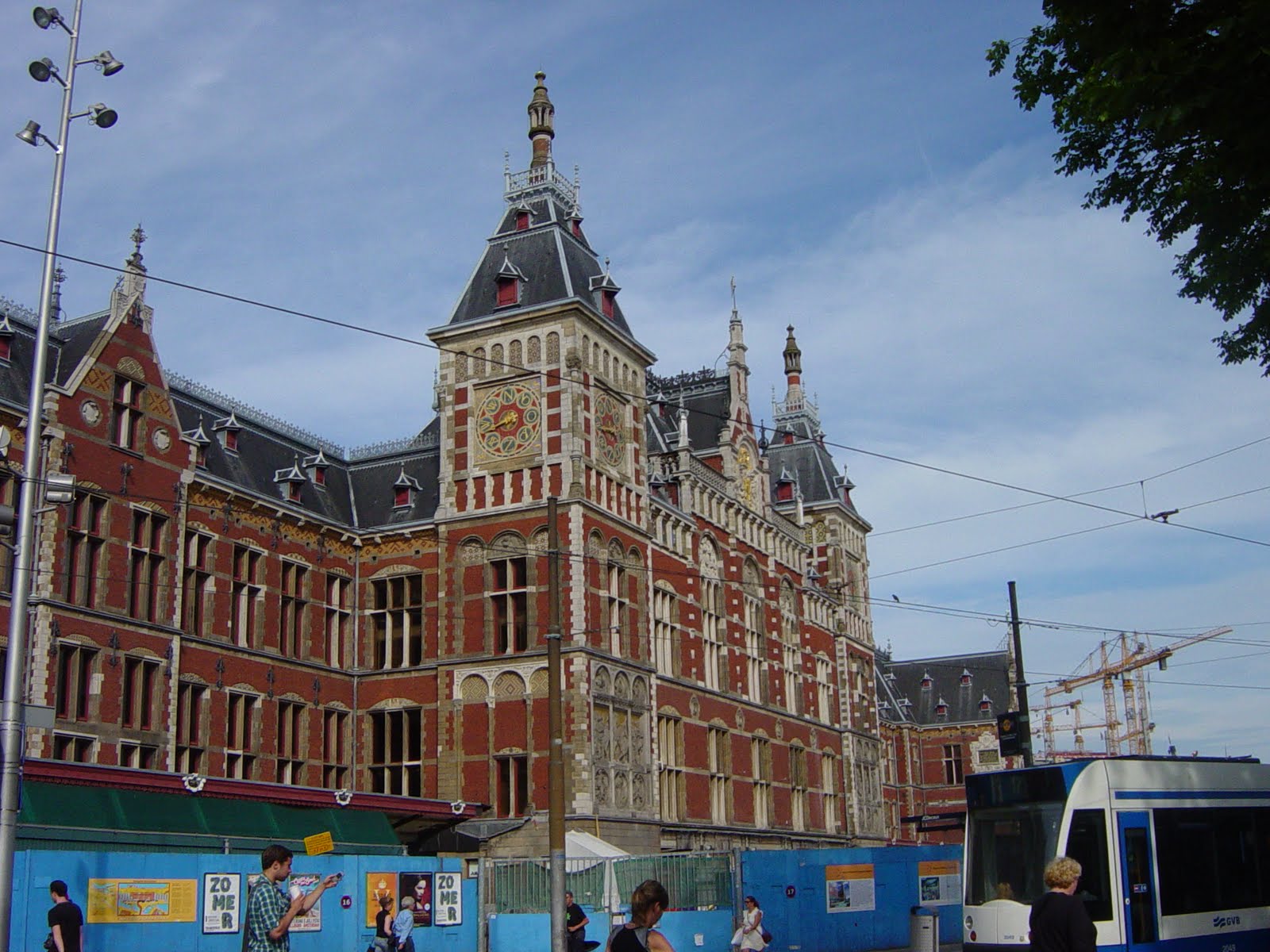 railway stations: The Netherlands: Amsterdam (Amsterdam Centraal)