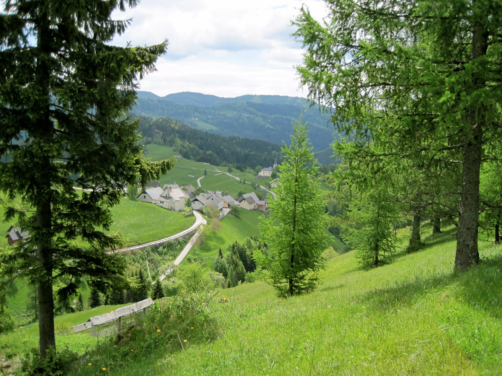 martha's vienna: Valley Views of Sorica and Zgornja Sorica, Slovenia