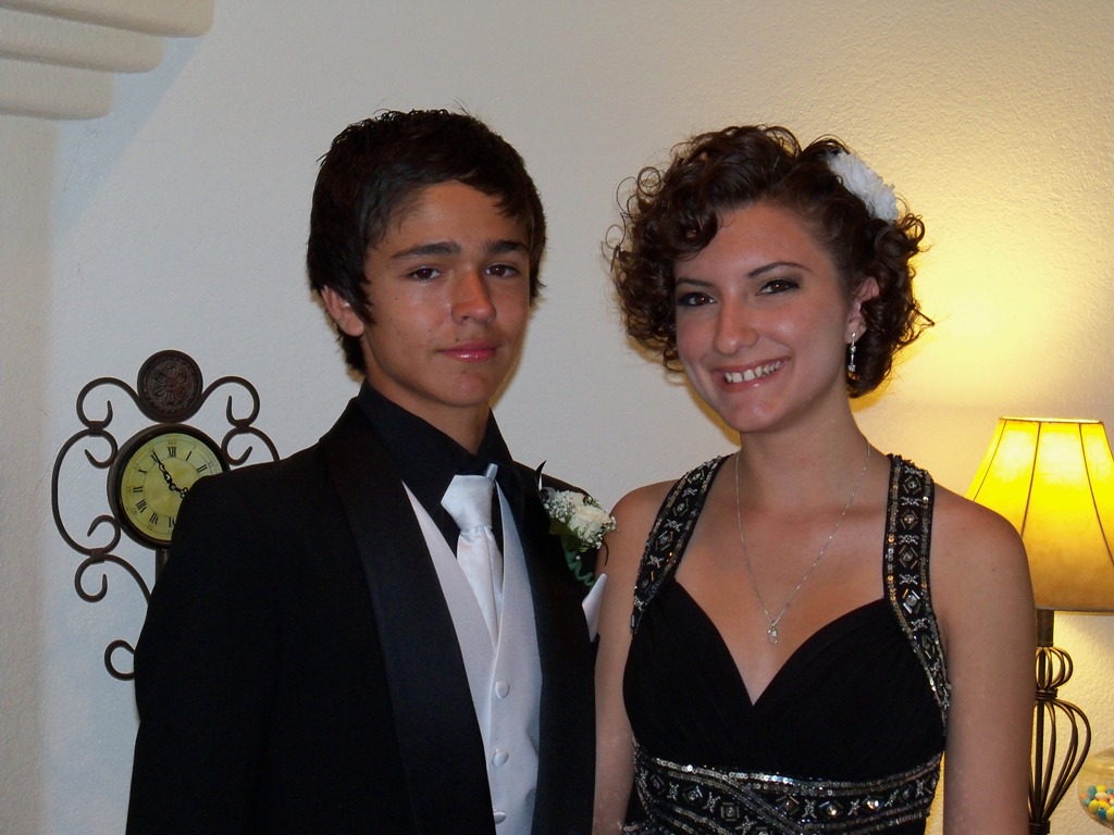 Heart 2 Heart: Welcome to my Garden and Prom!