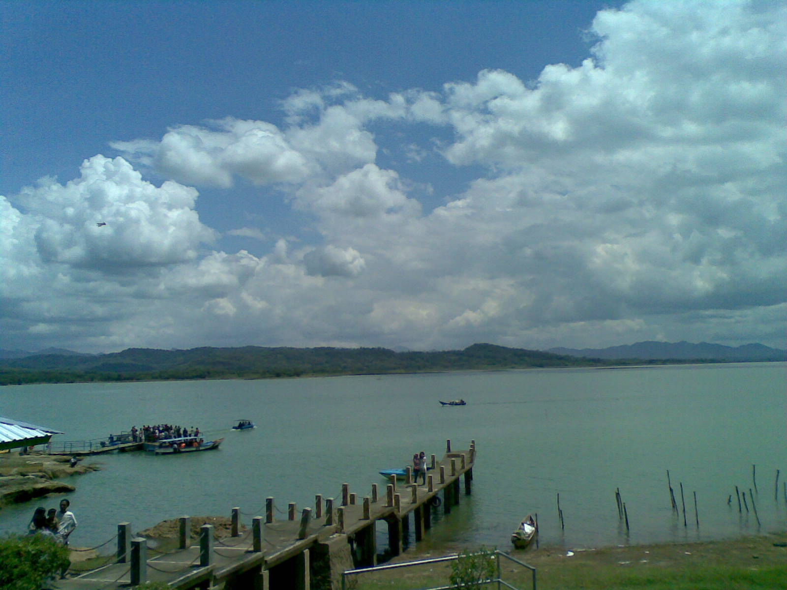 Waduk Gajah Mungkur, Wonogiri, Jawa Tengah - Wisata dan Kuliner