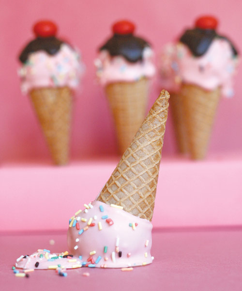 Sweet Little Parties: {inspired by} cake pops by bakerella