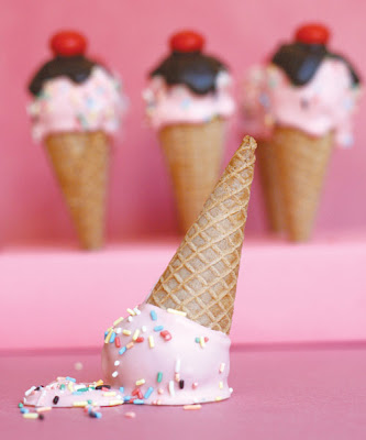 Sweet Little Parties: {inspired by} cake pops by bakerella