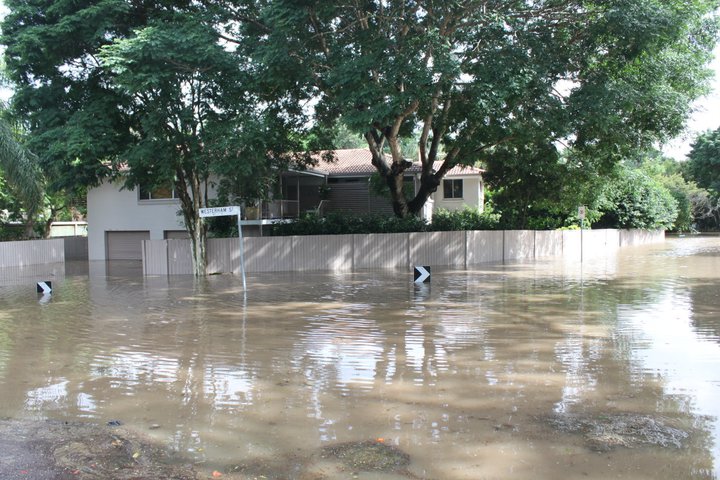 Brisbane Floods from the Toowong Villa