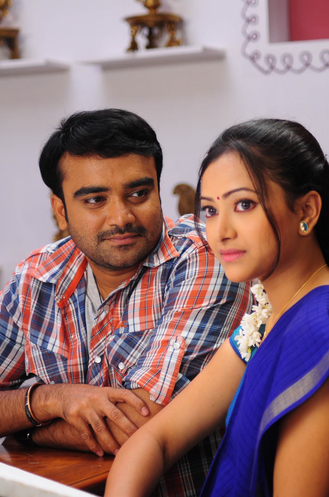 ra ra tamil movie stills | Cine Pictures