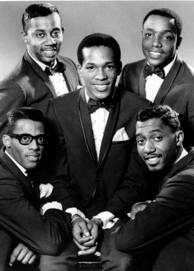 Music History: William Smokey Robinson (b. 1940) - Temptations