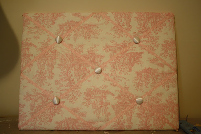 Christen's Crafts: How To Make A Picture Memory Board