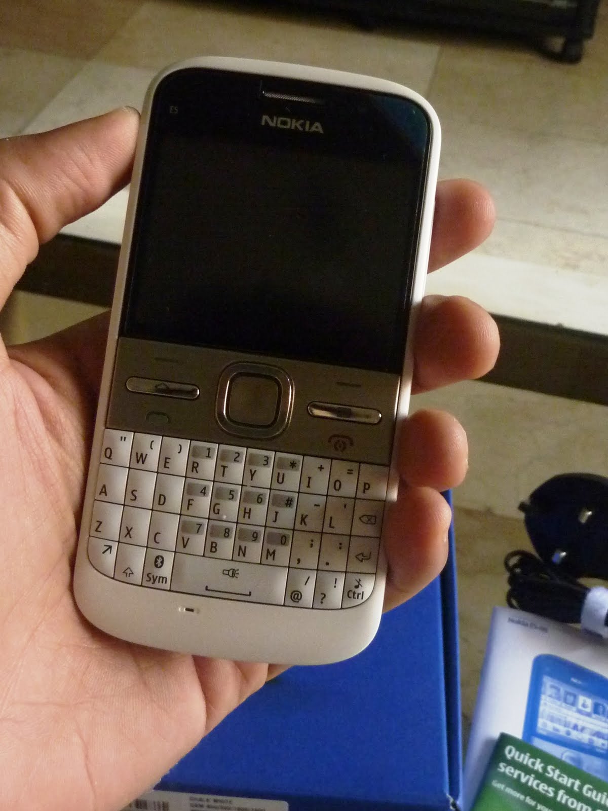 Nokia E5 Phone Review | Glich's Life