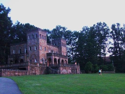 A Blunt Analysis: Castle an' This Guy