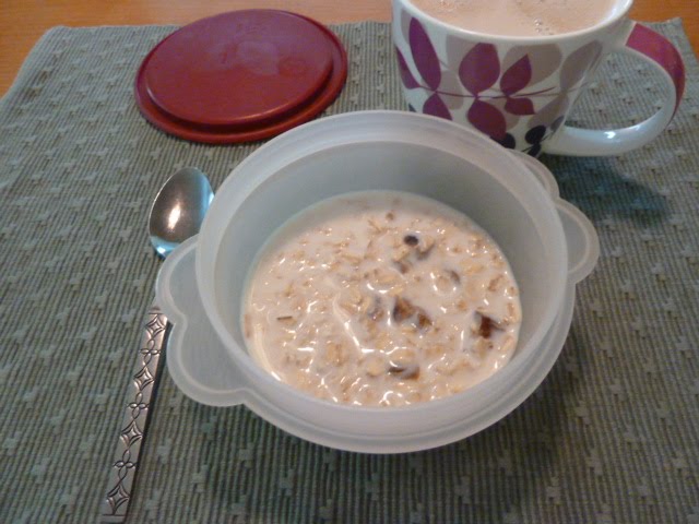 Marlene's Space: COLD Oatmeal - a Perfect Summer Breakfast