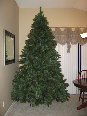 The Kinard's: Our undecorated Christmas tree