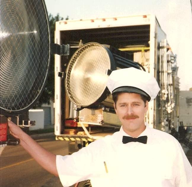 Blood, Sweat, and Tedium: Confessions of a Hollywood Juicer: Stranger ...