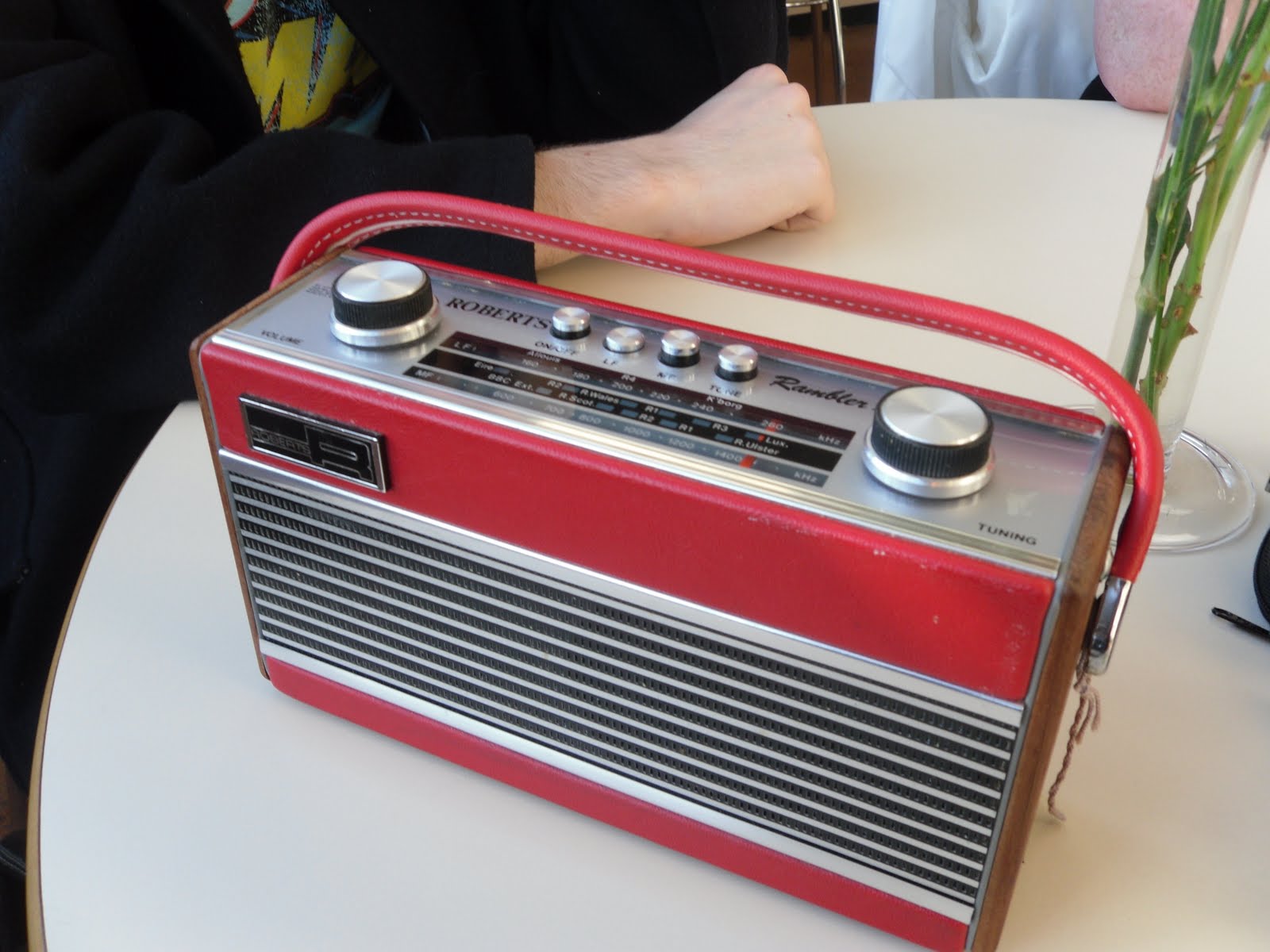 Everything has a simpler meaning: Vintage Roberts Rambler II Radio