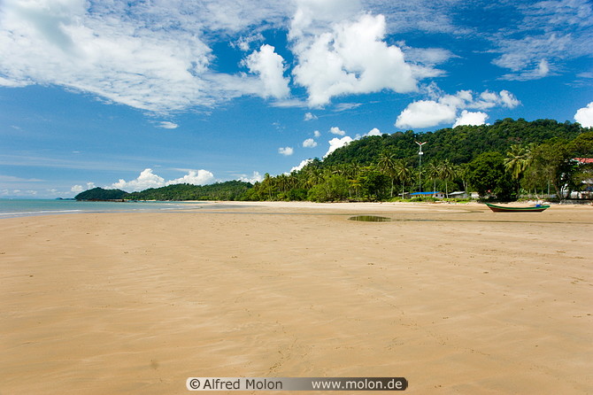 Bang Marol In The House: Lovely Hidden Village, Telok Melano