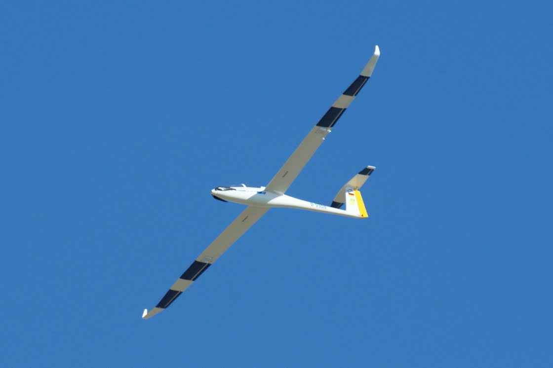 Thermal Duration Flight: The DG1000 Electric Glider