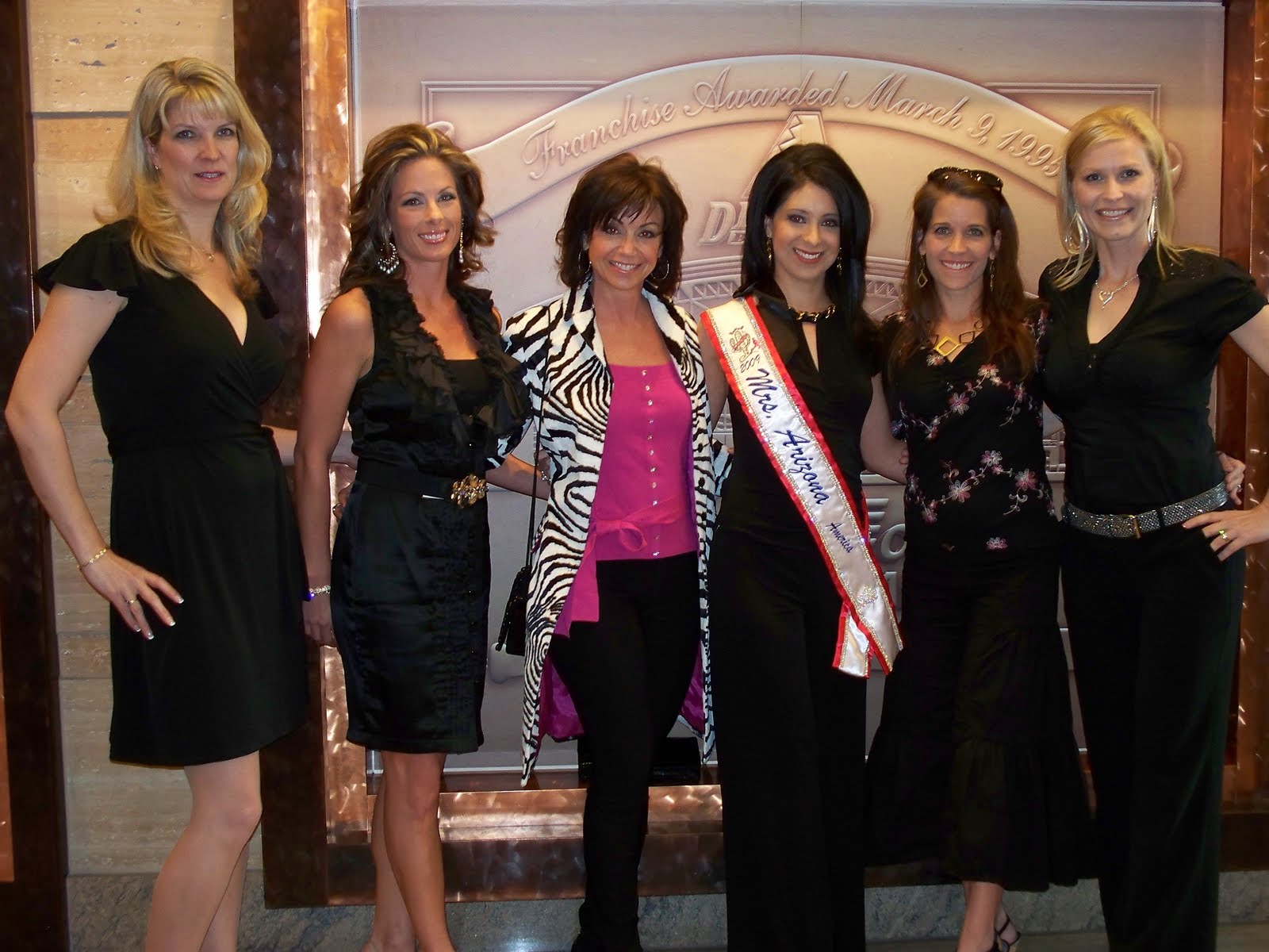 Mrs. Arizona America 2009: Evening on the Diamond