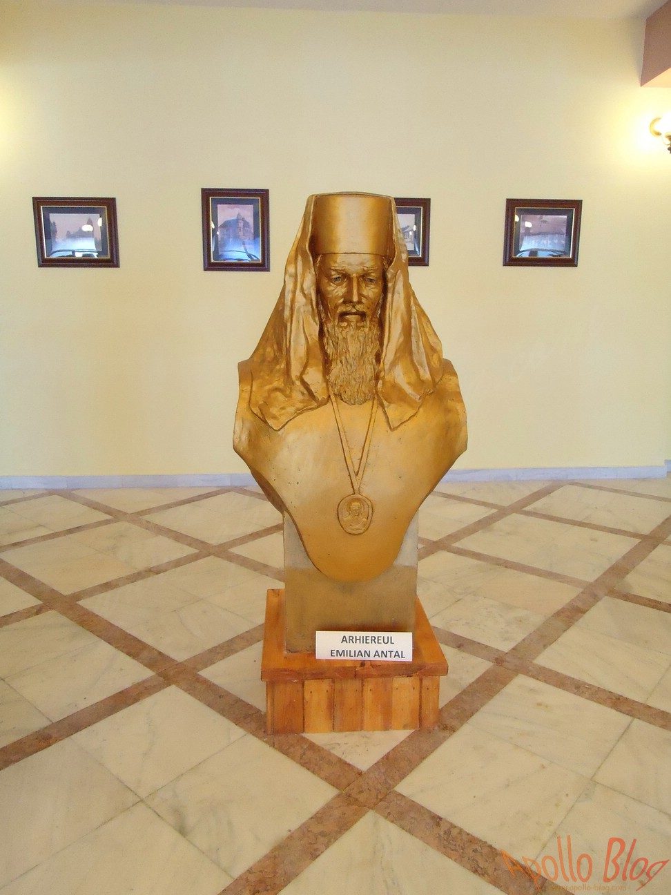 Apollo Blog: Vernisarea expozitiei de arta plastica : Maria Antal si ...