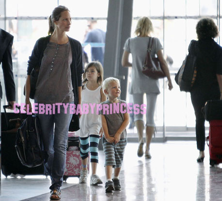 Celebritie's Princesses 2: Grace Burns