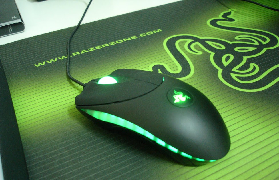 GAMENiAC™ 电游狂™: Razer Copperhead - Gaming Mouse Review